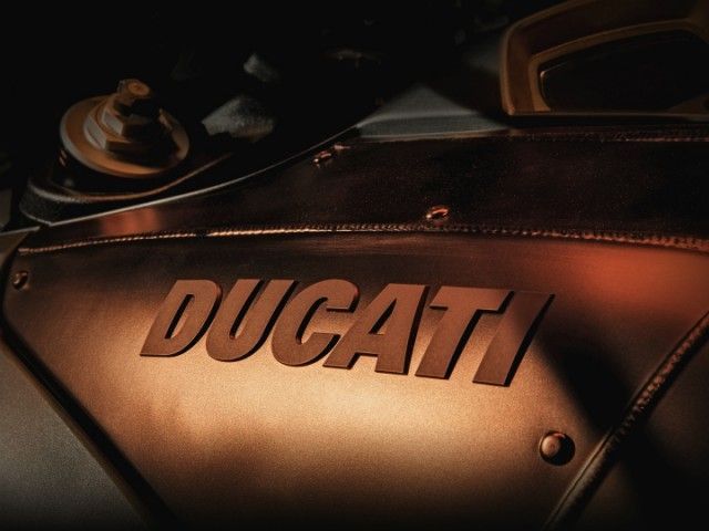 2017 Ducati Diavel Diesel: Photo gallery