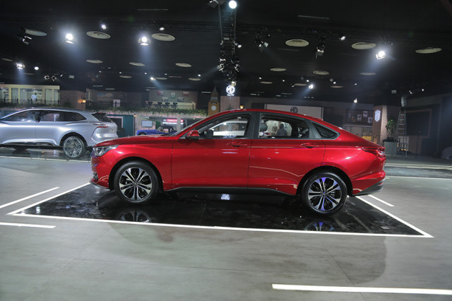 MG RC6 Full Photos At Auto Expo 2020