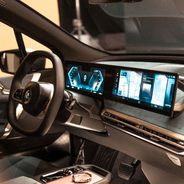 Latest BMW iDrive 9 and 8.5 OS First Look