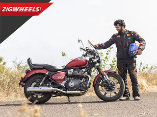 This Modified Royal Enfield Super Meteor 650 Is The Most Retro Looking ...